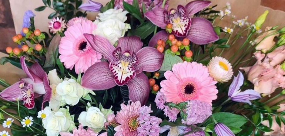 Statham Flowers Florist Coventry 024 7667 2429